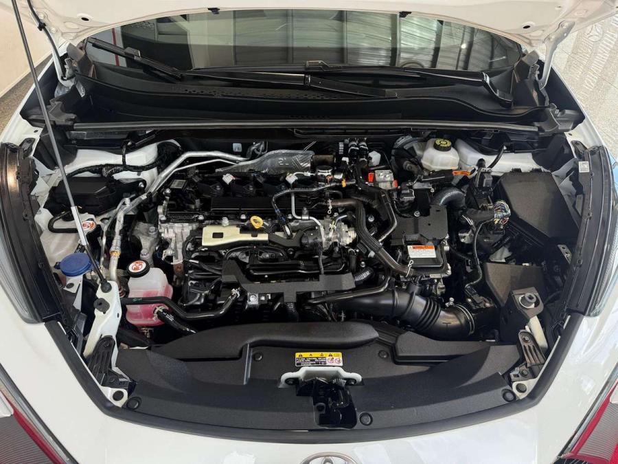 Balts Toyota C-HR 2025 Šauļi, ar dzinēja tilpumu 1.99 L un nobraukumu 10 tūkst. km par 31900 €, foto 32 vietnē AUTOMOTO.COM.LV