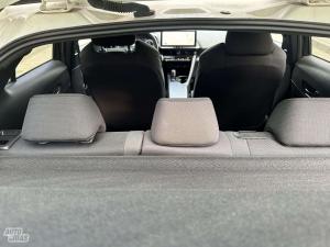 Balts Toyota C-HR 2025 Viļņa, ar dzinēja tilpumu 2.00 L un nobraukumu 8 tūkst. km par 32900 €, foto 20 vietnē AUTOMOTO.COM.LV