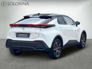 Белый Тойота C-HR 2025 в Клайпеда, объемом двигателя 1.80 л и пробегом 58 тыс. км за 27000 €, фото 3 на AUTOMOTO.COM.LV