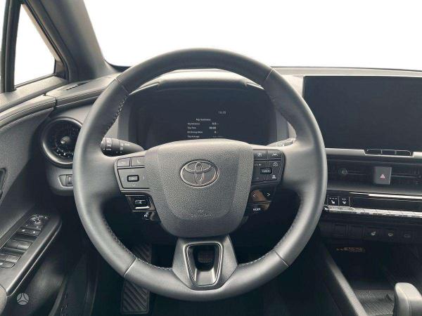 Balts Toyota C-HR 2025 Klaipėda, ar dzinēja tilpumu 1.80 L un nobraukumu 58 tūkst. km par 27000 €, foto 9 vietnē AUTOMOTO.COM.LV