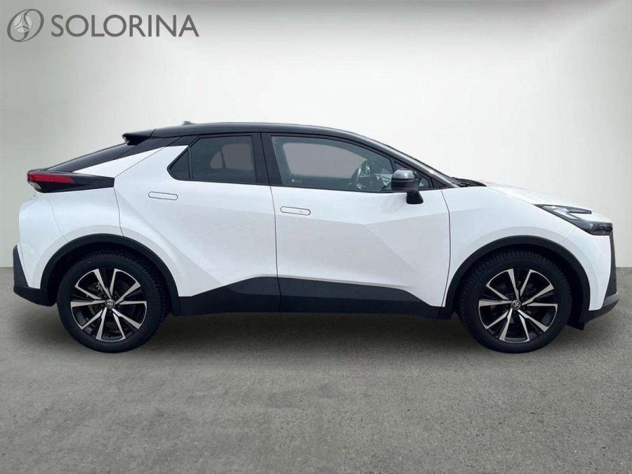 Белый Тойота C-HR 2025 в Клайпеда, объемом двигателя 1.80 л и пробегом 58 тыс. км за 27000 €, фото 17 на AUTOMOTO.COM.LV