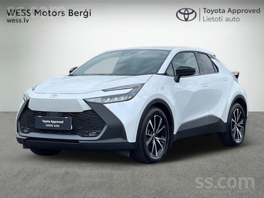 Balts Toyota C-HR 2025 Rīga, ar dzinēja tilpumu 1.80 L un nobraukumu 10 tūkst. km par 29490 €, foto 1 vietnē AUTOMOTO.COM.LV