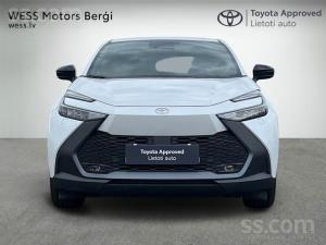 Balts Toyota C-HR 2025 Rīga, ar dzinēja tilpumu 1.80 L un nobraukumu 10 tūkst. km par 29490 €, foto 6 vietnē AUTOMOTO.COM.LV