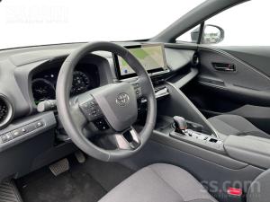 Balts Toyota C-HR 2025 Rīga, ar dzinēja tilpumu 1.80 L un nobraukumu 10 tūkst. km par 29490 €, foto 12 vietnē AUTOMOTO.COM.LV