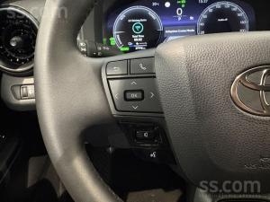 Balts Toyota C-HR 2025 Ventspils, ar dzinēja tilpumu 2.00 L un nobraukumu 41 tūkst. km par 31900 €, foto 15 vietnē AUTOMOTO.COM.LV