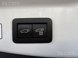 Balts Toyota C-HR 2025 Ventspils, ar dzinēja tilpumu 2.00 L un nobraukumu 41 tūkst. km par 31900 €, foto 26 vietnē AUTOMOTO.COM.LV