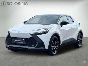 Белый Тойота C-HR 2025 в Клайпеда, объемом двигателя 1.80 л и пробегом 54 тыс. км за 27000 €, фото  на AUTOMOTO.COM.LV
