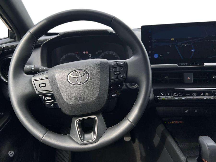 Белый Тойота C-HR 2025 в Клайпеда, объемом двигателя 1.80 л и пробегом 54 тыс. км за 27000 €, фото 10 на AUTOMOTO.COM.LV