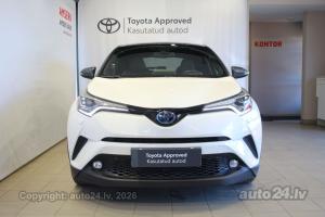 White Toyota C-HR 2017 in Tallinn, with an engine capacity of 1.80 L and mileage of 136 thousand km for 16490 €, photo 6 on AUTOMOTO.COM.LV