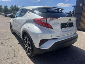 Balts Toyota C-HR 2017 Panevēža, ar dzinēja tilpumu 1.80 L un nobraukumu 194 tūkst. km par 14300 €, foto 9 vietnē AUTOMOTO.COM.LV