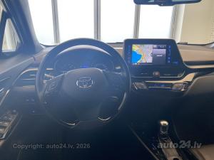 Balts Toyota C-HR 2017 Tallina, ar dzinēja tilpumu 1.20 L un nobraukumu 94 tūkst. km par 14900 €, foto 12 vietnē AUTOMOTO.COM.LV