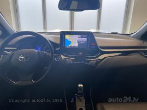 Balts Toyota C-HR 2017 Tallina, ar dzinēja tilpumu 1.20 L un nobraukumu 94 tūkst. km par 14900 €, foto 13 vietnē AUTOMOTO.COM.LV