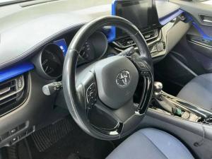 Balts Toyota C-HR 2017 Daugavpils, ar dzinēja tilpumu 1.80 L un nobraukumu 118 tūkst. km par 16500 €, foto 13 vietnē AUTOMOTO.COM.LV