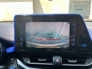 Balts Toyota C-HR 2017 Daugavpils, ar dzinēja tilpumu 1.80 L un nobraukumu 118 tūkst. km par 16500 €, foto 15 vietnē AUTOMOTO.COM.LV
