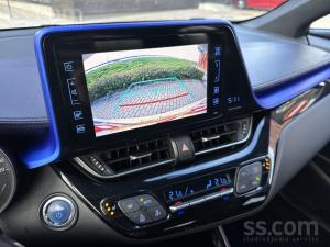 Белый Тойота C-HR 2017 в Даугавпилс, объемом двигателя 1.80 л и пробегом 118 тыс. км за 16750 €, фото 27 на AUTOMOTO.COM.LV