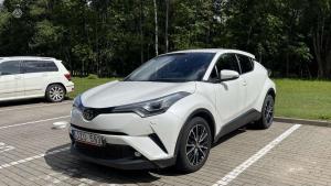 Тойота C-HR 2017 в Вильнюс на AUTOMOTO.COM.LV Белый Тойота C-HR 2017 в Вильнюс, объемом двигателя 1.20 л и пробегом 104 тыс. км за 14500 €, фото 1 на AUTOMOTO.COM.LV