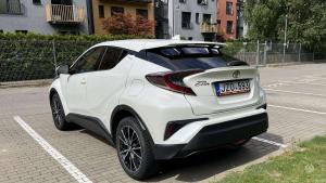 Белый Тойота C-HR 2017 в Вильнюс, объемом двигателя 1.20 л и пробегом 104 тыс. км за 14500 €, фото 5 на AUTOMOTO.COM.LV