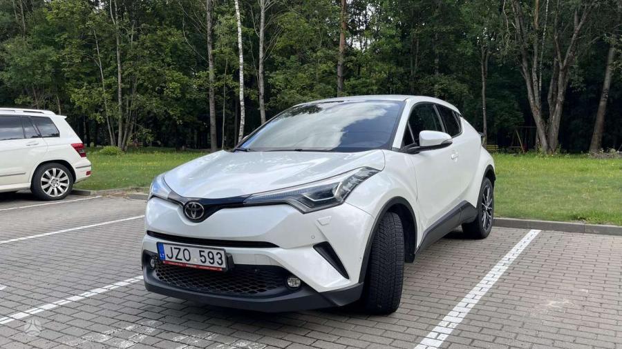 Белый Тойота C-HR 2017 в Вильнюс, объемом двигателя 1.20 л и пробегом 104 тыс. км за 14500 €, фото 52 на AUTOMOTO.COM.LV