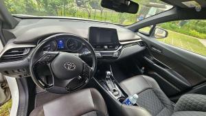 Balts Toyota C-HR 2018 Viļņa, ar dzinēja tilpumu 1.80 L un nobraukumu 110 tūkst. km par 16650 €, foto 7 vietnē AUTOMOTO.COM.LV