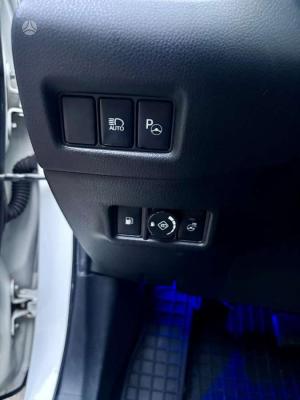 Белый Тойота C-HR 2018 в Алитус, объемом двигателя 1.80 л и пробегом 370 тыс. км за 11499 €, фото 15 на AUTOMOTO.COM.LV