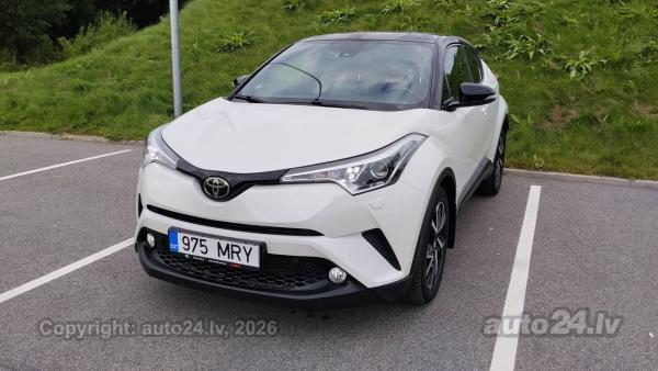 White Toyota C-HR 2018 in Tallinn, with an engine capacity of 1.20 L and mileage of 61 thousand km for 16490 €, photo 1 on AUTOMOTO.COM.LV
