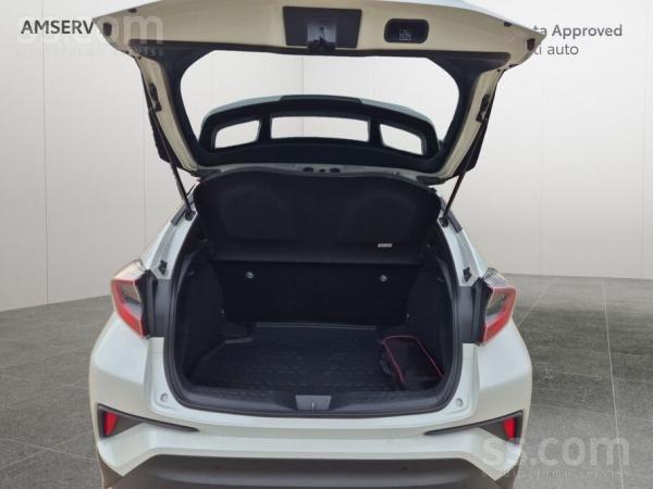 Balts Toyota C-HR 2018 Rīga, ar dzinēja tilpumu 1.80 L un nobraukumu 67 tūkst. km par 18400 €, foto 11 vietnē AUTOMOTO.COM.LV