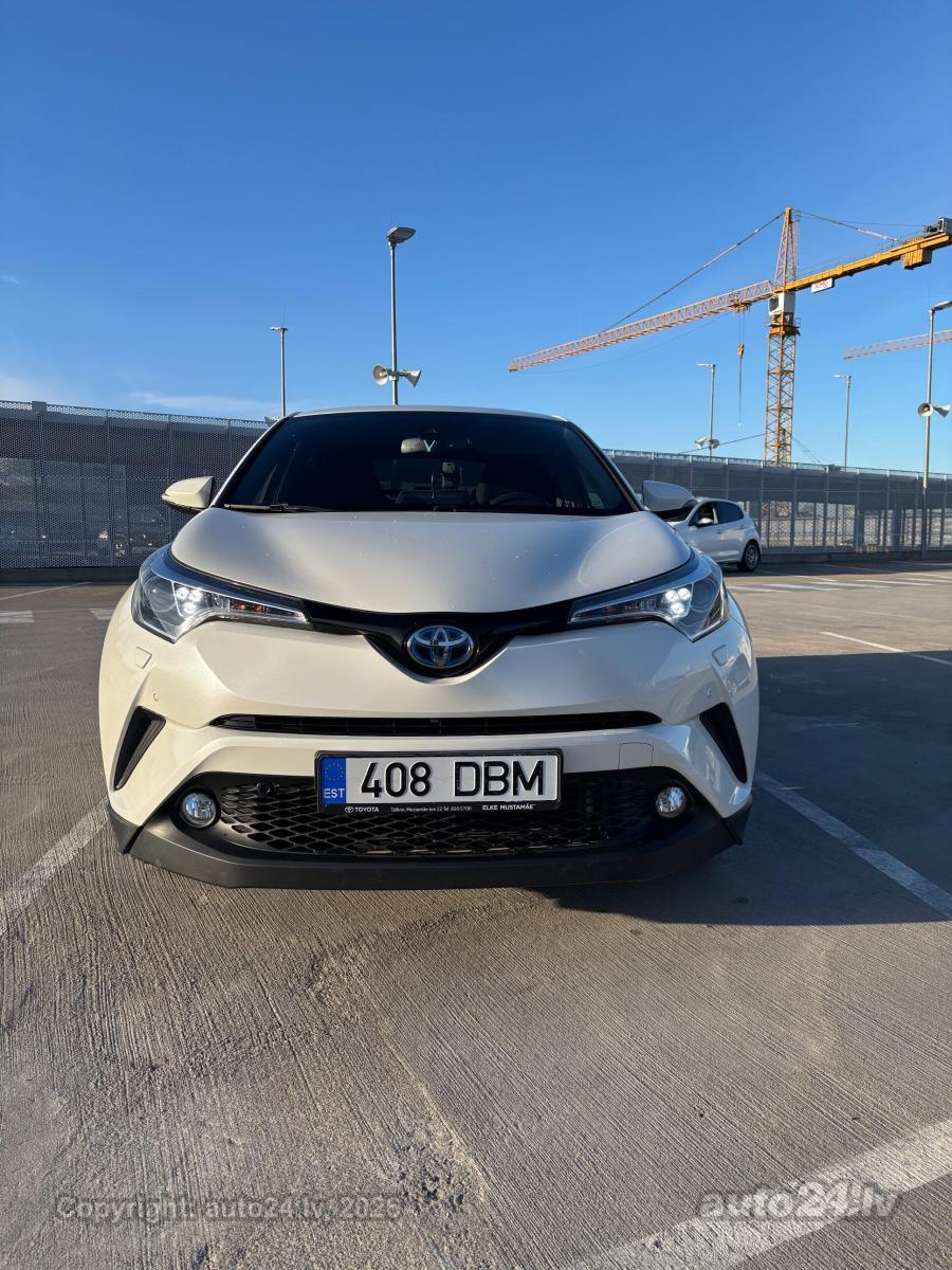 Balts Toyota C-HR 2019 Tallina, ar dzinēja tilpumu 1.80 L un nobraukumu 92 tūkst. km par 19999 €, foto 7 vietnē AUTOMOTO.COM.LV