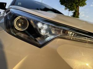 Белый Тойота C-HR 2019 в Даугавпилс, объемом двигателя 1.80 л и пробегом 175 тыс. км за 14800 €, фото 11 на AUTOMOTO.COM.LV