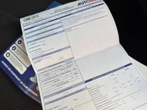 Белый Тойота C-HR 2019 в Даугавпилс, объемом двигателя 1.80 л и пробегом 175 тыс. км за 14800 €, фото 17 на AUTOMOTO.COM.LV