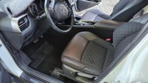 Balts Toyota C-HR 2019 Jelgava, ar dzinēja tilpumu 1.80 L un nobraukumu 125 tūkst. km par 17900 €, foto 7 vietnē AUTOMOTO.COM.LV