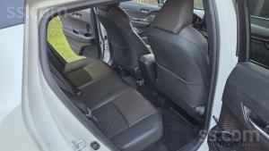 Balts Toyota C-HR 2019 Jelgava, ar dzinēja tilpumu 1.80 L un nobraukumu 125 tūkst. km par 17900 €, foto 8 vietnē AUTOMOTO.COM.LV