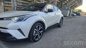Белый Тойота C-HR 2019 в Даугавпилс, объемом двигателя 1.80 л и пробегом 0 тыс. км за 11700 €, фото 8 на AUTOMOTO.COM.LV