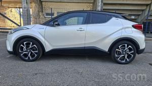 Белый Тойота C-HR 2019 в Даугавпилс, объемом двигателя 1.80 л и пробегом 0 тыс. км за 11700 €, фото 10 на AUTOMOTO.COM.LV