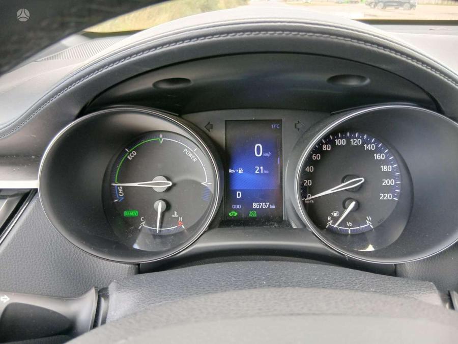 Белый Тойота C-HR 2019 в Вильнюс, объемом двигателя 1.80 л и пробегом 86 тыс. км за 16900 €, фото 12 на AUTOMOTO.COM.LV