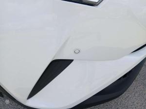 Белый Тойота C-HR 2019 в Вильнюс, объемом двигателя 1.80 л и пробегом 86 тыс. км за 16900 €, фото 18 на AUTOMOTO.COM.LV