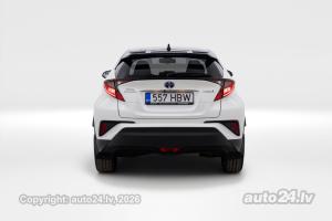 Белый Тойота C-HR 2020 в Тарту, объемом двигателя 1.80 л и пробегом 81 тыс. км за 19999 €, фото 5 на AUTOMOTO.COM.LV