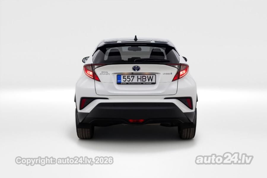 Белый Тойота C-HR 2020 в Тарту, объемом двигателя 1.80 л и пробегом 81 тыс. км за 19999 €, фото 5 на AUTOMOTO.COM.LV
