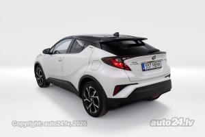 Белый Тойота C-HR 2020 в Тарту, объемом двигателя 1.80 л и пробегом 81 тыс. км за 19999 €, фото 7 на AUTOMOTO.COM.LV