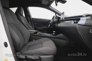 Белый Тойота C-HR 2020 в Тарту, объемом двигателя 1.80 л и пробегом 81 тыс. км за 19999 €, фото 12 на AUTOMOTO.COM.LV