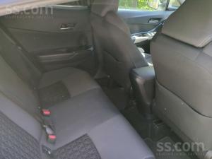 Balts Toyota C-HR 2020 Daugavpils, ar dzinēja tilpumu 1.80 L un nobraukumu 94 tūkst. km par 21850 €, foto 13 vietnē AUTOMOTO.COM.LV