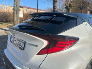 Balts Toyota C-HR 2021 Jelgava, ar dzinēja tilpumu 2.00 L un nobraukumu 160 tūkst. km par 18700 €, foto 8 vietnē AUTOMOTO.COM.LV