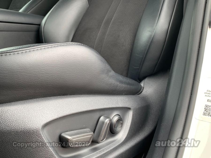 Balts Toyota C-HR 2021 Tallina, ar dzinēja tilpumu 1.80 L un nobraukumu 35 tūkst. km par 22477 €, foto 6 vietnē AUTOMOTO.COM.LV