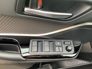 Balts Toyota C-HR 2021 Tallina, ar dzinēja tilpumu 1.80 L un nobraukumu 35 tūkst. km par 22477 €, foto 15 vietnē AUTOMOTO.COM.LV