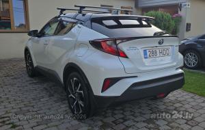 Balts Toyota C-HR 2021 Tallina, ar dzinēja tilpumu 1.80 L un nobraukumu 110 tūkst. km par 19000 €, foto 5 vietnē AUTOMOTO.COM.LV