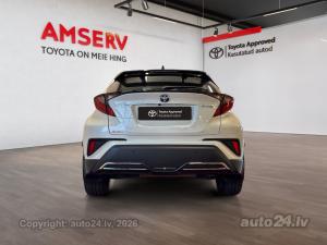 Белый Тойота C-HR 2021 в Тарту, объемом двигателя 2.00 л и пробегом 135 тыс. км за 20290 €, фото 5 на AUTOMOTO.COM.LV
