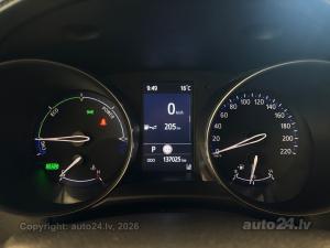 Белый Тойота C-HR 2021 в Тарту, объемом двигателя 2.00 л и пробегом 135 тыс. км за 20290 €, фото 14 на AUTOMOTO.COM.LV