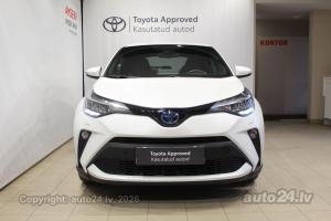 Белый Тойота C-HR 2022 в Таллин, объемом двигателя 1.80 л и пробегом 60 тыс. км за 23690 €, фото 5 на AUTOMOTO.COM.LV