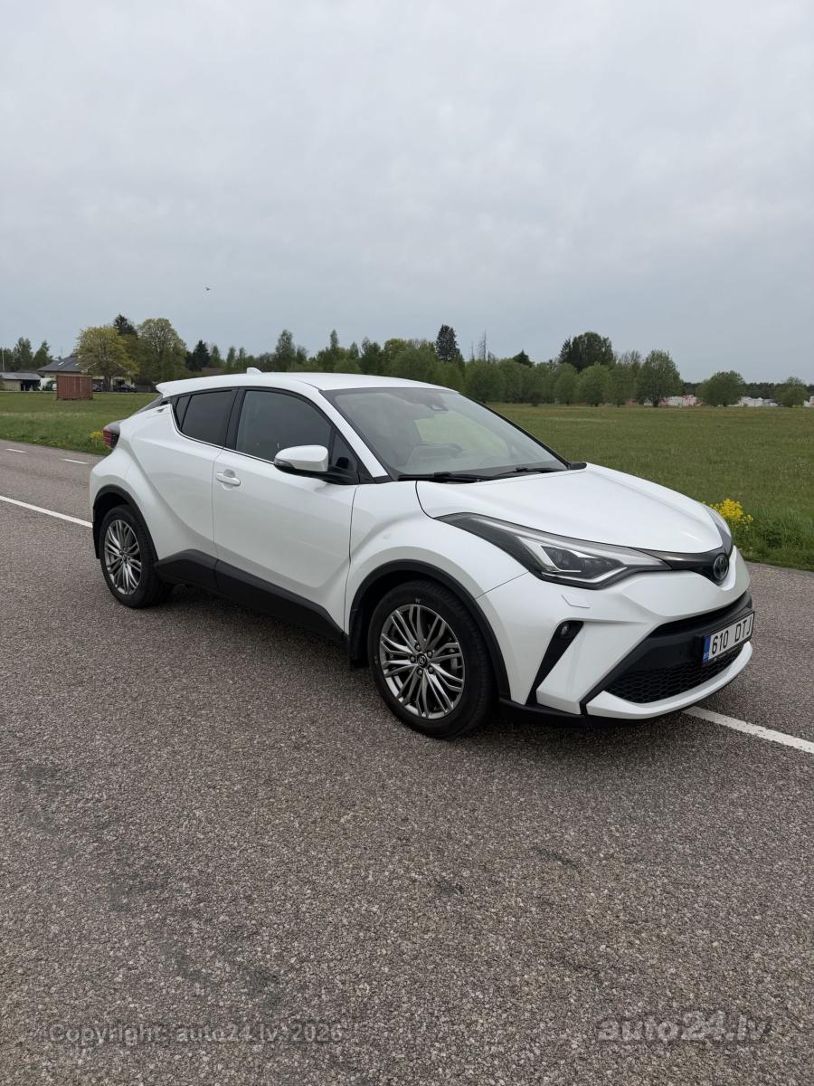 Balts Toyota C-HR 2022 Tallina, ar dzinēja tilpumu 1.80 L un nobraukumu 65 tūkst. km par 21500 €, foto 7 vietnē AUTOMOTO.COM.LV