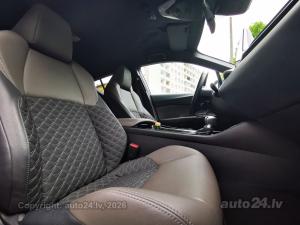 Белый Тойота C-HR 2022 в Таллин, объемом двигателя 1.80 л и пробегом 61 тыс. км за 23995 €, фото 15 на AUTOMOTO.COM.LV