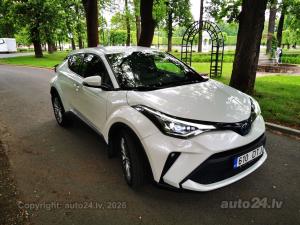 Белый Тойота C-HR 2022 в Таллин, объемом двигателя 1.80 л и пробегом 61 тыс. км за 23995 €, фото 27 на AUTOMOTO.COM.LV